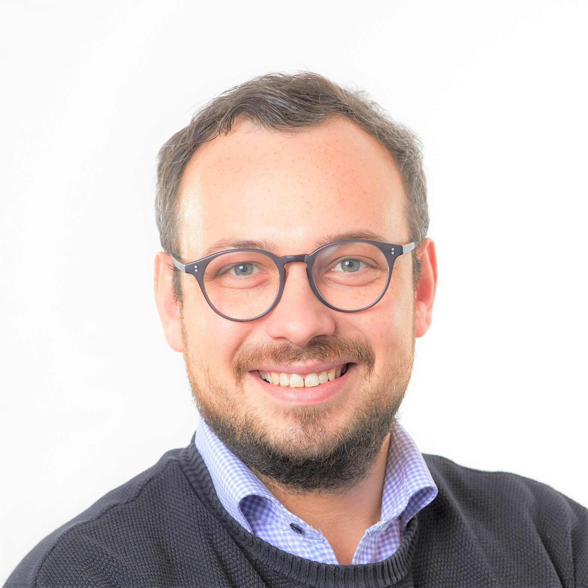 AXRO GmbH | Contacts